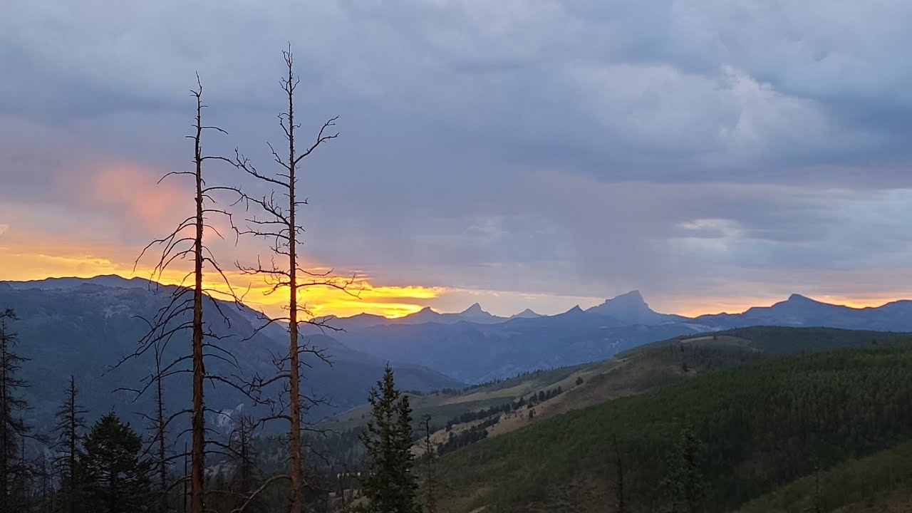 Epic Sunset Looks Like 2 Light Sources, Engineer Pass, Alpine Loop ...